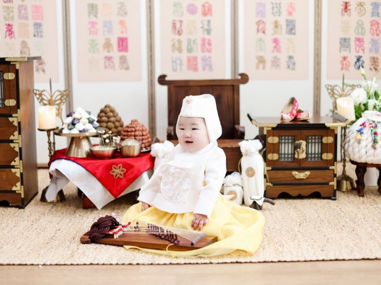 예쁜 우리 아기 소중한 첫돌 기념 돌 상 촬영 전통돌상촬영을 동탄 수원 오산 광교 스튜디오 시소에서 예쁘게 촬영했어요 네이버 블로그