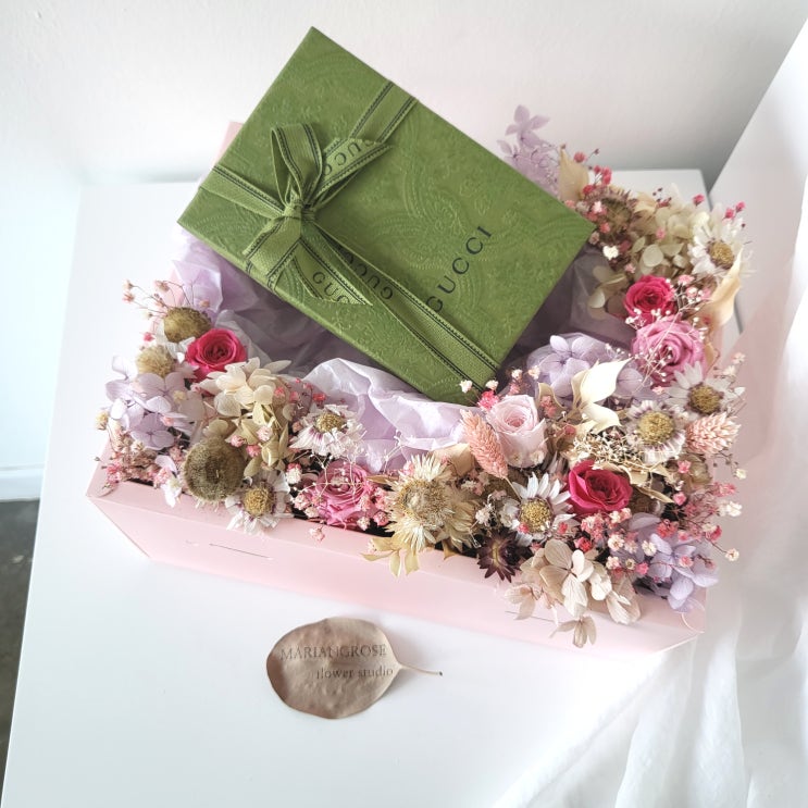 Mariangrose 프리저브드 사각 플라워박스 와이프 생일기념 편지선물 장식 드라이플라워 수원꽃집 행궁동꽃집
