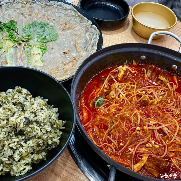 원주맛집 무실동 원주시청 맛집 매콤한 등갈비가 맛있는 성찬식당 살코기도 많고 곤드레밥 먹을 수 있어서 좋아요