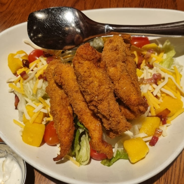 아웃백 빵, 와인, 치킨텐더 샐러드, 투움바 파스타 공항점 할인 & 상품권 & 쿠폰 : 네이버 블로그