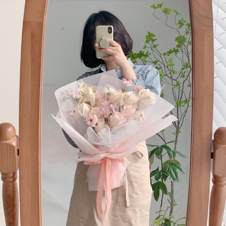 고급스럽고 예쁜 용돈 꽃선물 대전꽃집 송촌동꽃집 대전꽃배달 대전예쁜꽃 대전용돈꽃다발 대전예쁜용돈꽃바구니 송촌동환갑용돈꽃바구니
