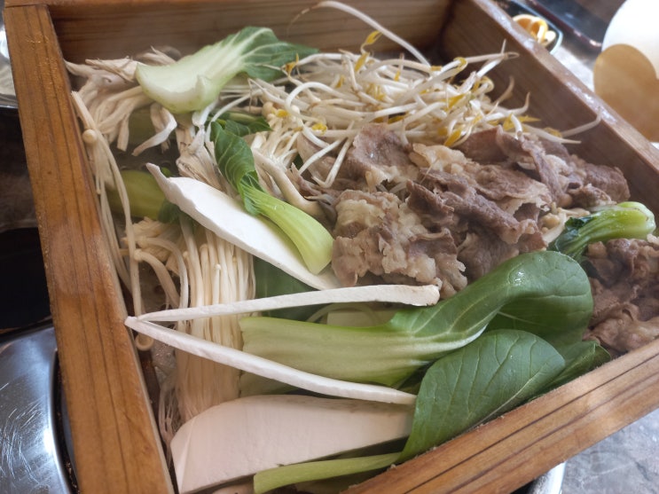 천안 성정동 편백가든 편백 찜통에 고기와 각종 야채를 한 번에 찜하여 먹고 샤브로도 즐겨요 네이버 블로그