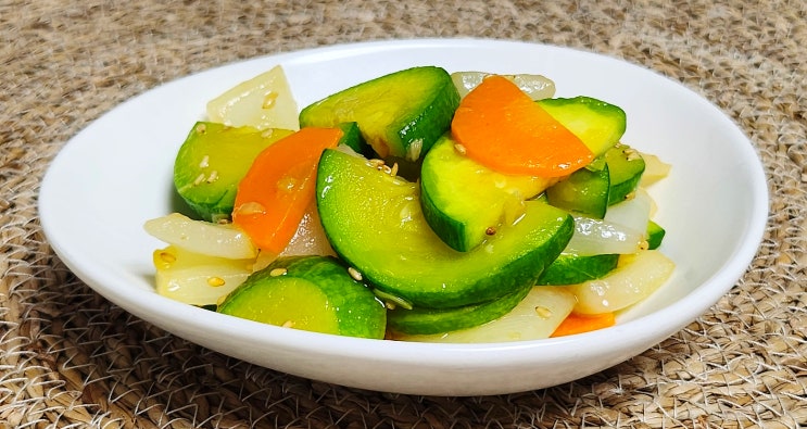 새우젓 없이도 맛있는 애호박나물 양파 애호박볶음 만드는 법 네이버 블로그
