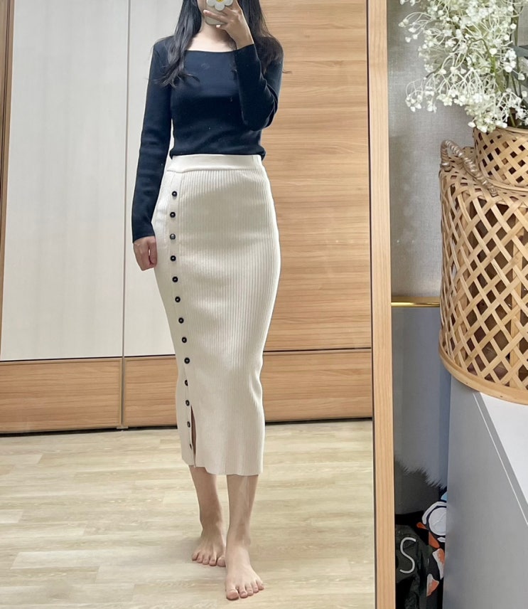 시에sie 미쉘하프니트 엘라 패드 스퀘어 넥 플루이드 머메이드 스커트 업클로젯 구입 후기 네이버 블로그