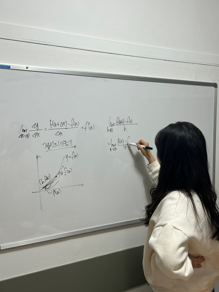 24시간 운영하는 스터디룸 추천) 삼삼오오스터디룸 : 네이버 블로그