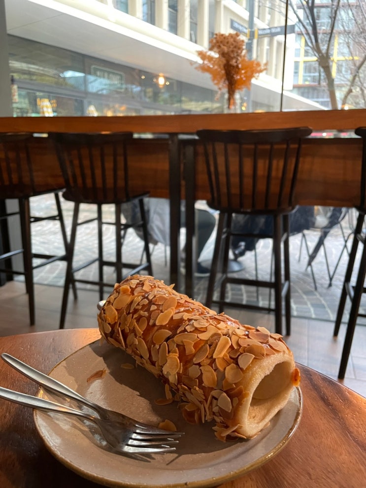 굴뚝빵 파는 시드니 베이커리 카페 Kurtosh (커토쉬) : 네이버 블로그