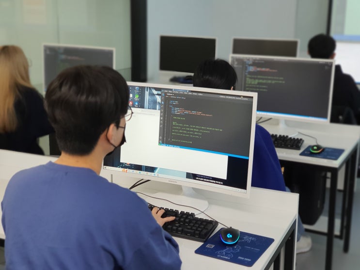 부산국비지원코딩 이 학원은 무료로 코딩을 배울 수 있습니다 네이버 블로그