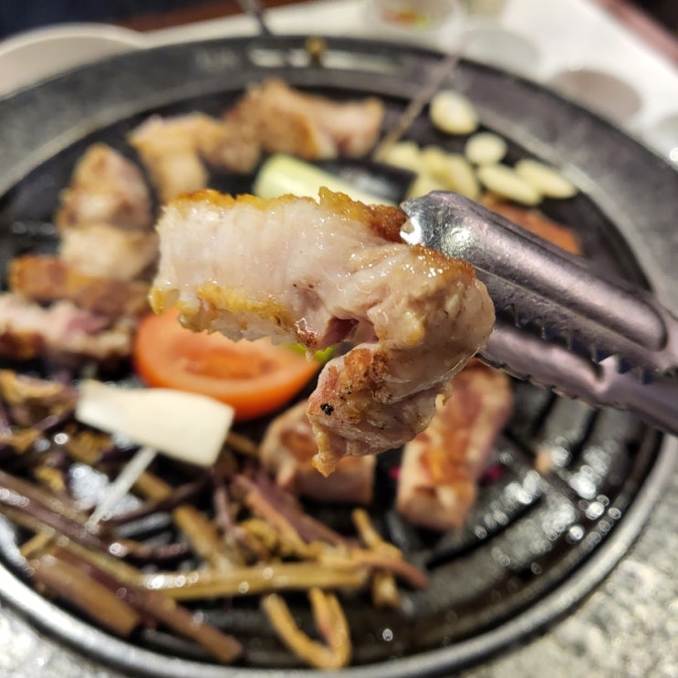 연남동 고기 맛집 돼지고기 꽃삼겹살 목살 둘다 완전맛있는 리정원연희점 네이버 블로그