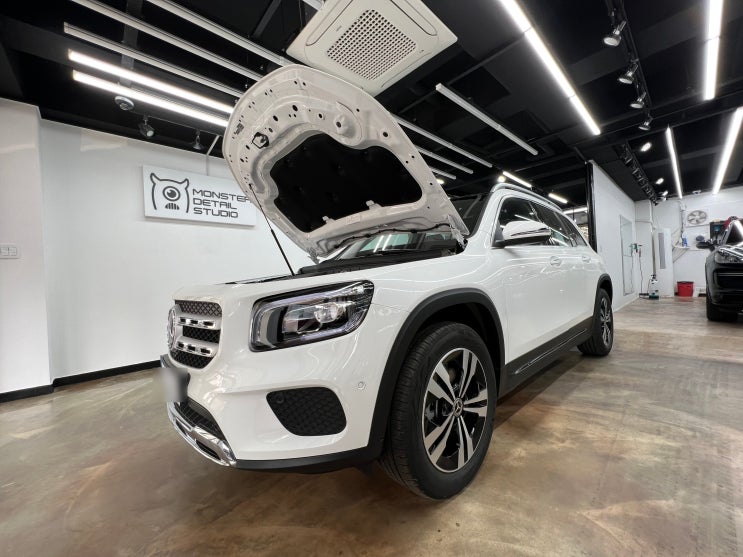 베이비 GLS! 벤츠 GLB 200d, 몬스터 디테일 스튜디오에서 하버캠프 세라믹 본드로 틴팅 했습니다. : 네이버 블로그