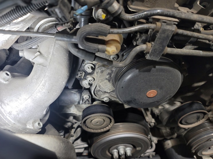 벤츠 W212 E220d 냉각수 누수 : 네이버 블로그