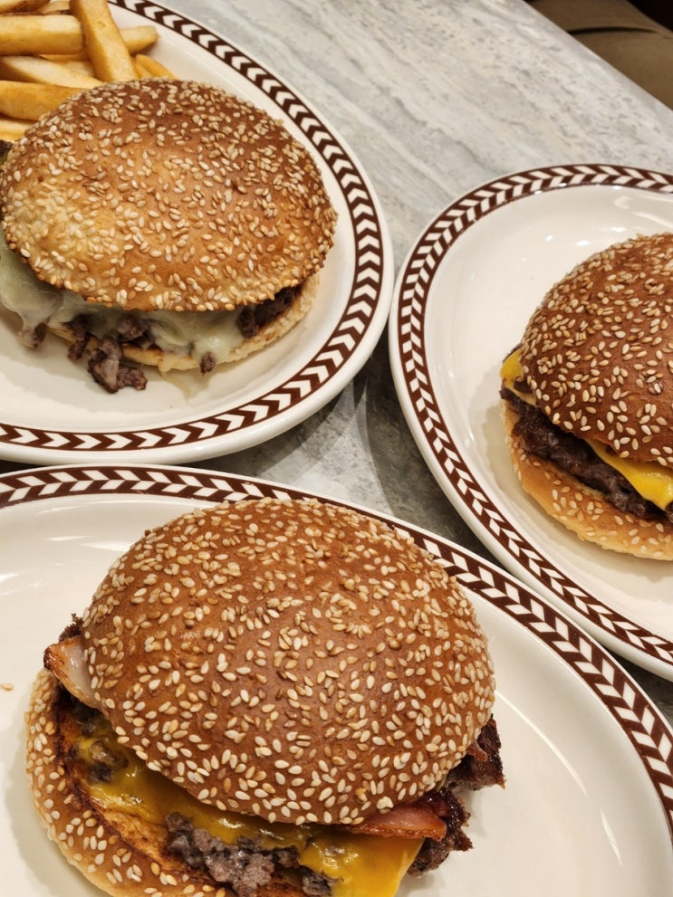 잠실 롯데월드몰 맛집 소고기 패티가 맛있는 수제버거 브루클린더버거조인트 네이버 블로그