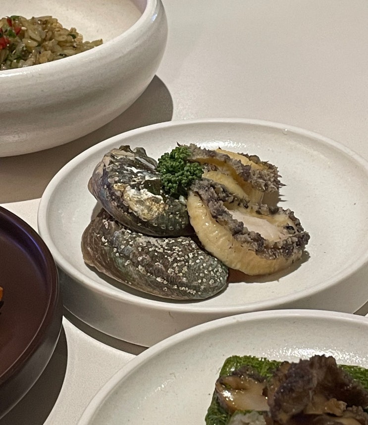 [서울/강남] 양재역 근처 정갈한 한식당 전복솥밥 맛집 답다 : 네이버 블로그