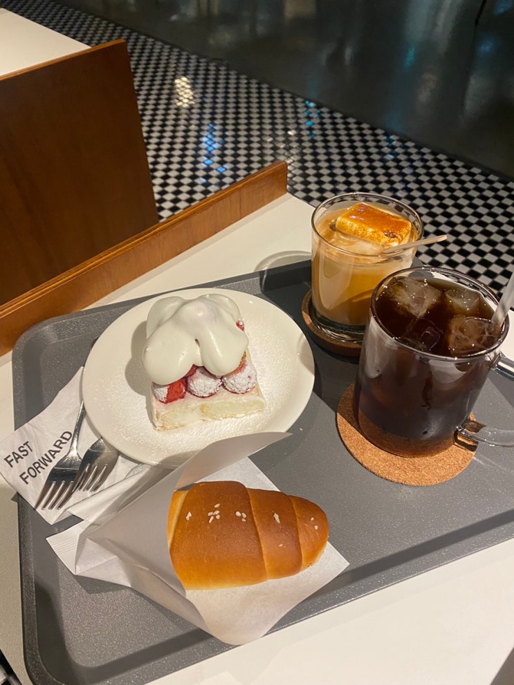 대구 카페 대구 삼덕동 카페 에프에프 커피” 소금빵 딸기케이크 맛집 리뷰 네이버 블로그