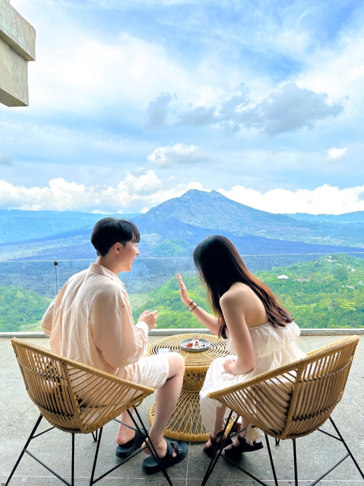 발리 투어 낀따마니 바투르화산 카페 AKASA Coffee & Ritatkala Cafe, 사원 : 네이버 블로그