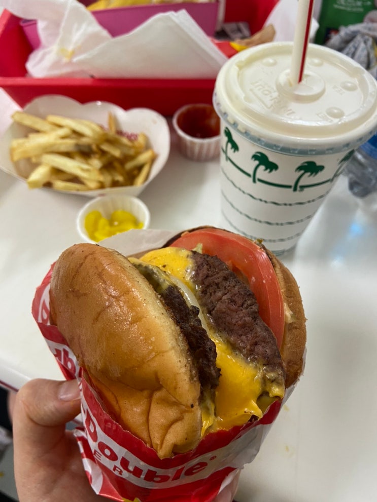 선호하는 햄버거 변천사 (딕스버거, 인앤아웃,웬디스, 해빗버거) : 네이버 블로그