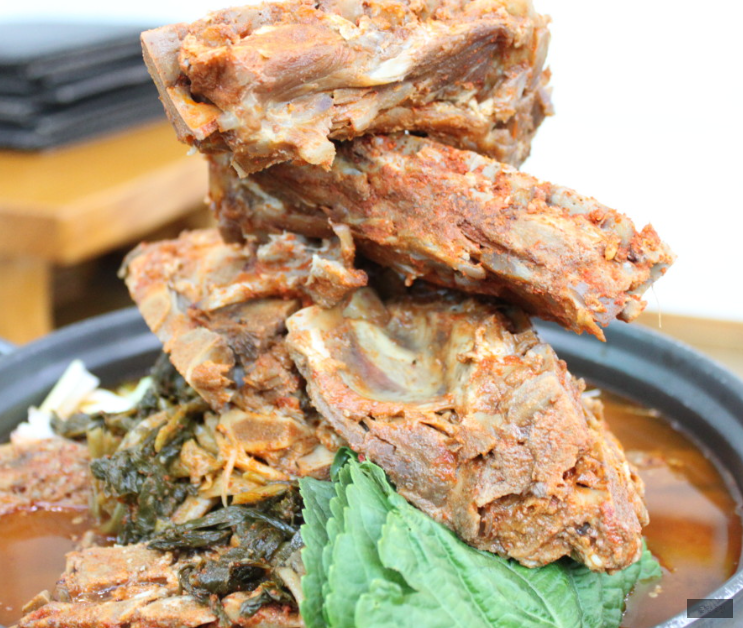 생방송투데이 산더미 뼈탑 감자탕 소문의맛집 감자탕 높이만 25cm 해물간장 뼈찜 인천 천이재감자탕 네이버 블로그