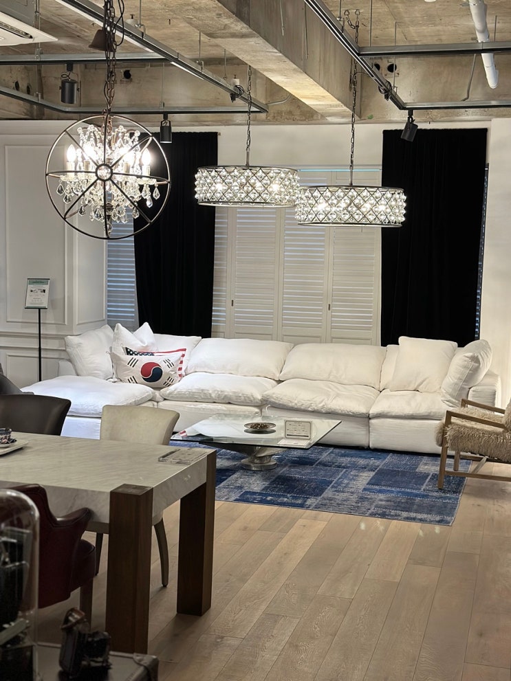 압구정 가구매장 까사알렉시스 클라우드 소파, 테이블, 의자 추천! : 네이버 블로그