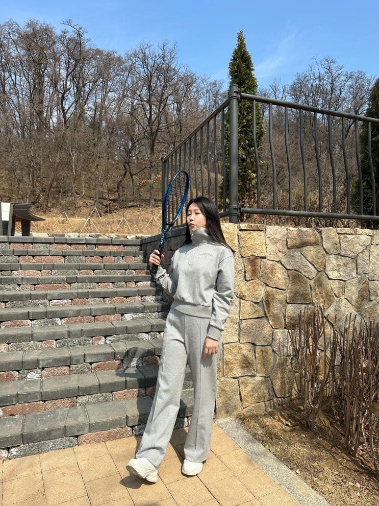 디스커버리 여성 크롭트레이닝복 세트 카라맨투맨 와이드팬츠 애슬레저 봄코디 완성 네이버 블로그