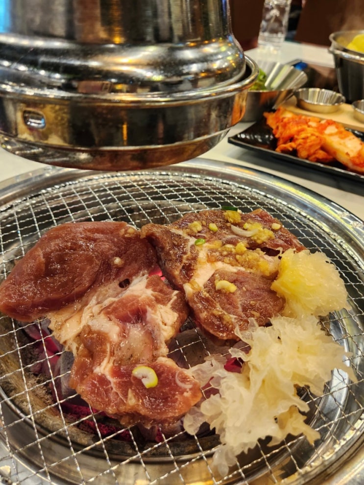 서창동 맛집 낙원갈비집 서창직영점 오픈이벤트로 샤브고기 줘여 ㅋ 앞테이블에 지상렬님 옆테이블에 윤형빈님이 식사중