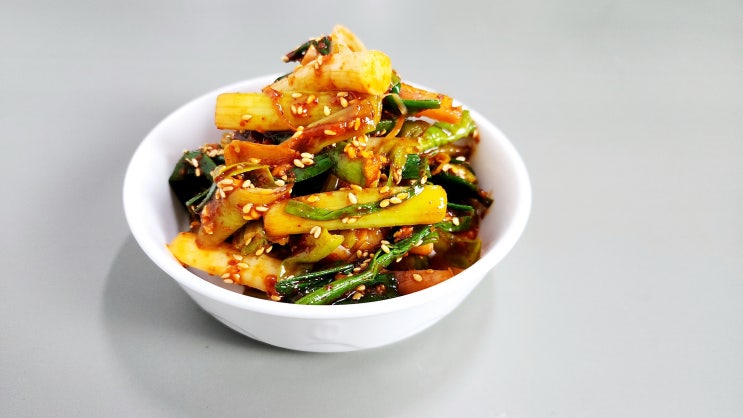풋마늘무침 입맛돋우는 봄철음식 봄나물반찬 잎마늘무침 마늘잎무침 풋마늘요리 네이버 블로그