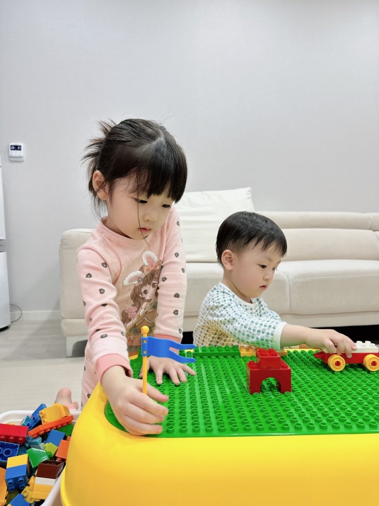 블루래빗 토이북 블록테이블 자석놀이 교구도 완전 핫해 네이버 블로그