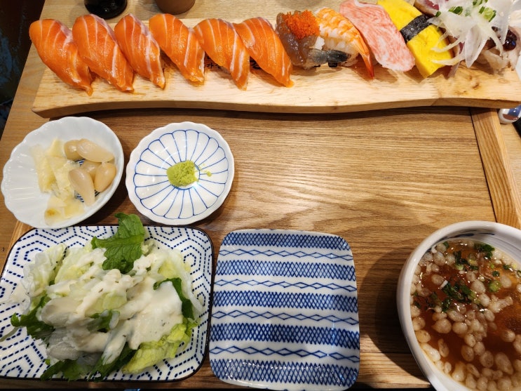 이수 초밥초밥 맛집 가성비도 좋고 맛도 있는 윤초밥 이수역점 네이버 블로그