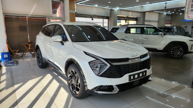 광명썬팅_스포티지NQ5 3M썬팅 메타90+아이나비 QXD8000+시카가드 MS폴리머 언더코팅+휀더방음+생활보호 PPF 시공 완료 : 네이버 블로그