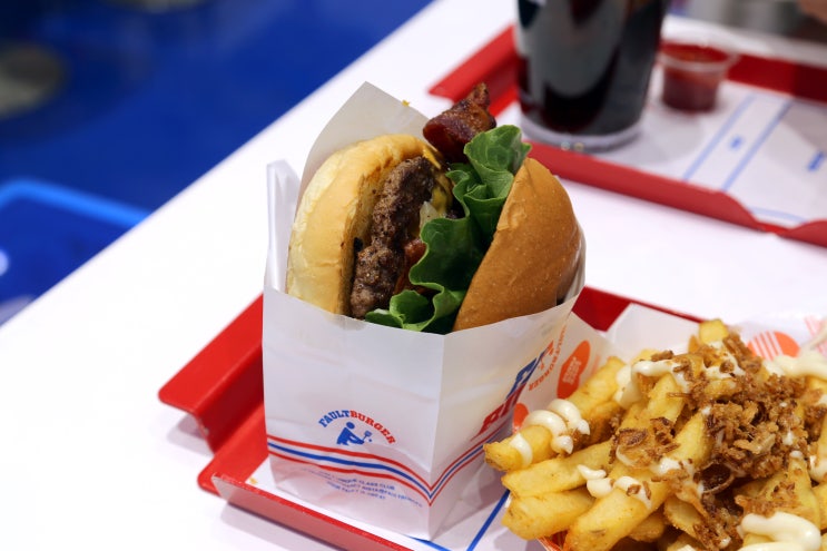 [백현동] 폴트버거 | Fault Burger : 네이버 블로그