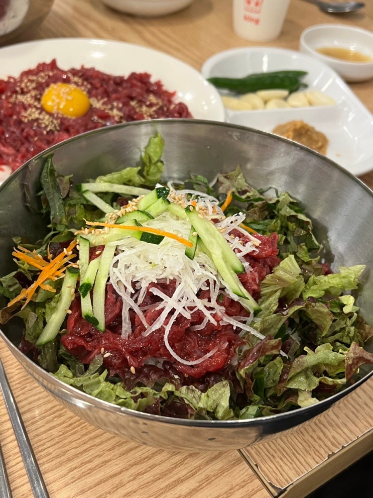 서울 광장시장 먹부림 맛집투어 1탄 창신육회” 네이버 블로그