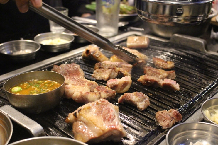 경남 진주 저녁 회식장소로 딱인 양철드럼통에서 고기 뿌시기 네이버 블로그