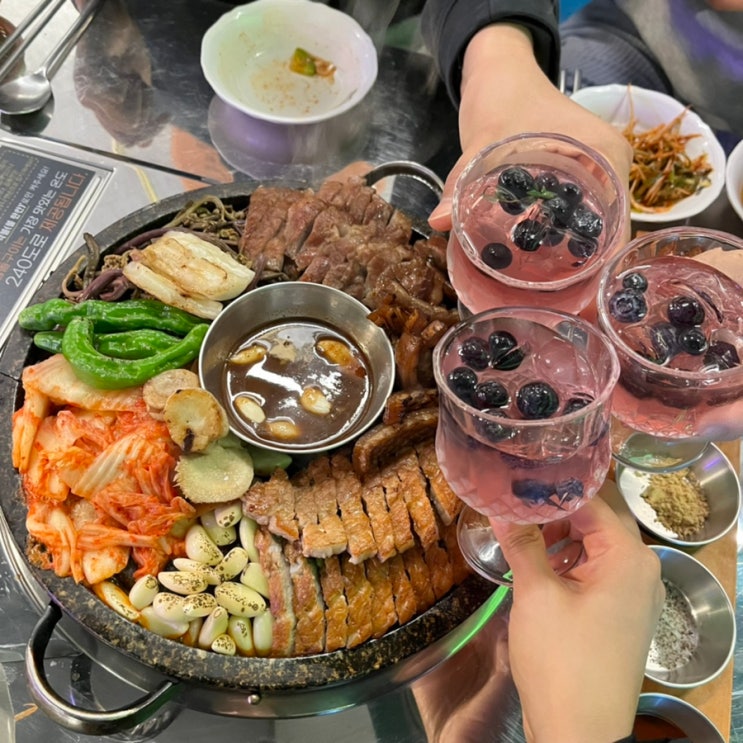 청주 오창 고기집 청년고기장수 청고장 청주오창점 곱돌구이에 과일하이볼 한잔 네이버 블로그