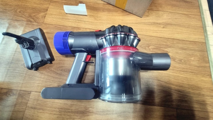 다이슨 무선 청소기 V8 SV10 밧데리 구입 및 교체 : 네이버 블로그