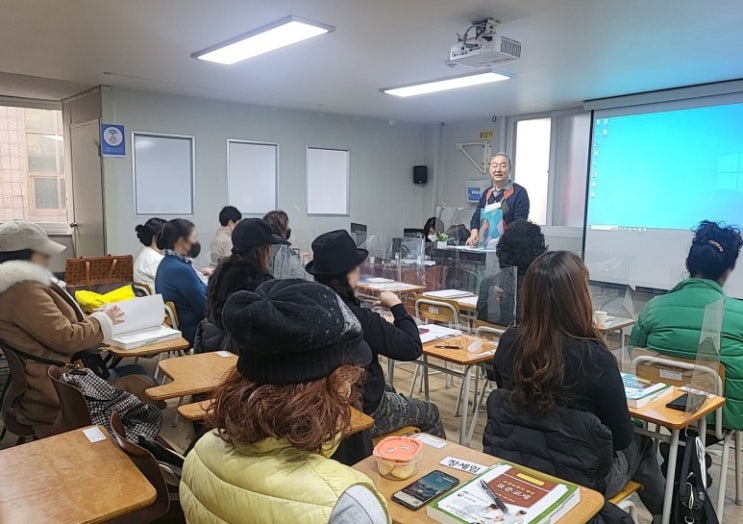 송탄평택요양보호사 자격증 4월 수강생 모집합니다 국비지원 배움카드 사용가능당일발급 송탄요양보호사학원평택요양보호사교육원