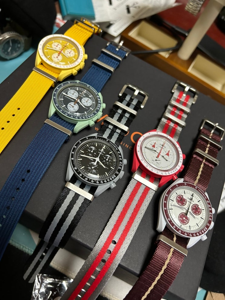 MY MOONSWATCH COLLECTION : 네이버 블로그