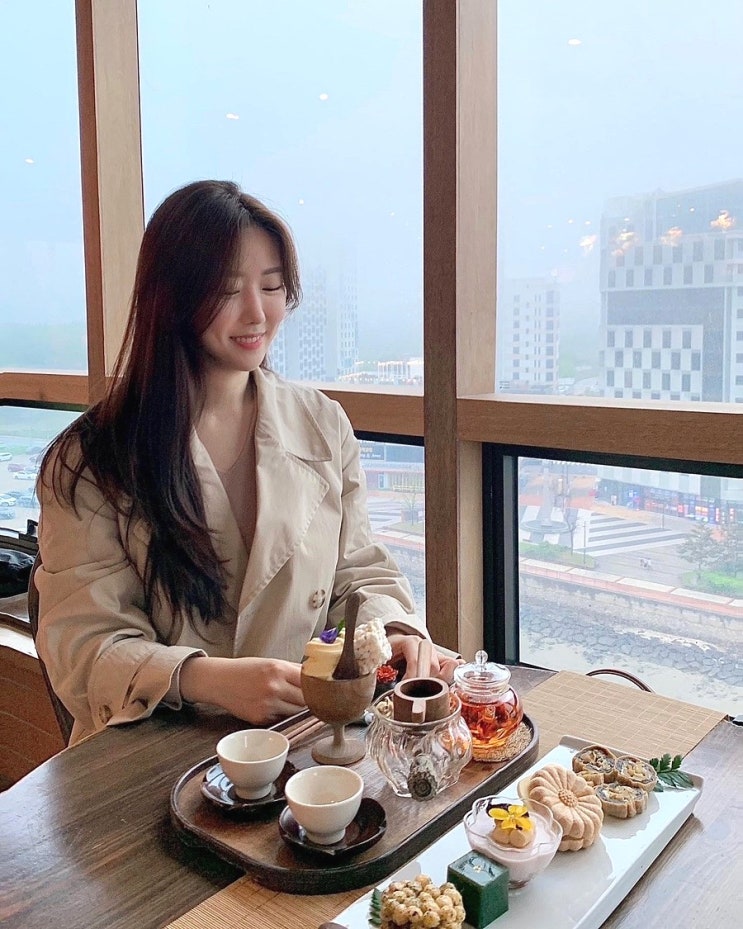 구읍뱃터 영종도 오션뷰 카페 차덕분에서 디저트 한가득 네이버 블로그