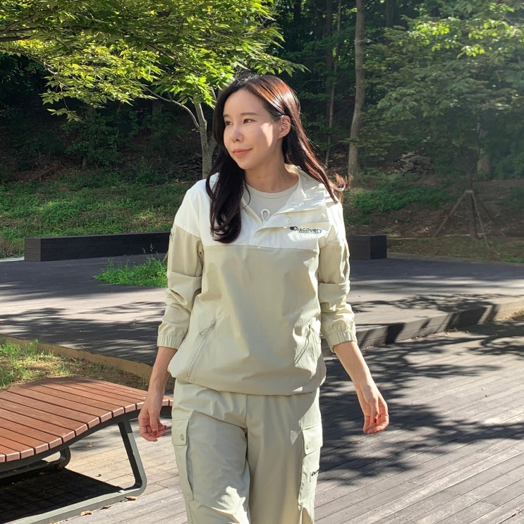 디스커버리 트레이닝복 세트로 고프코어룩 여성 트레이닝 세트 우븐 셋업 네이버 블로그