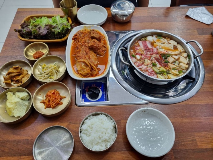 (구미 진평동) 김치를 찜하다 밥이 술술 넘어가네요! : 네이버 블로그