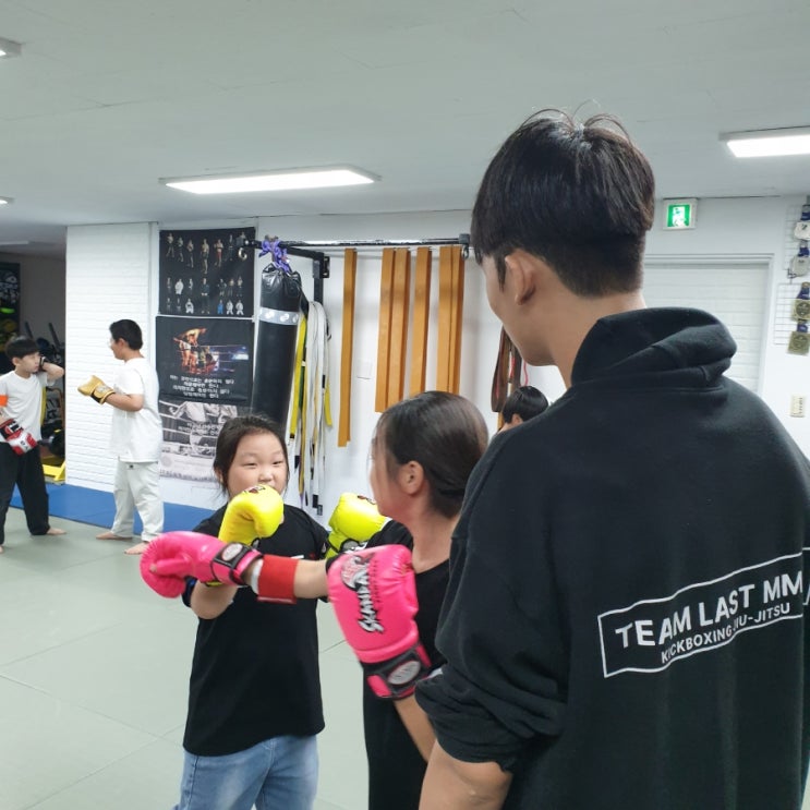 【팀라스트】「키즈킥복싱·어린이킥복싱」부산서구킥복싱무에타이·토성동킥복싱·남포동킥복싱 네이버 블로그