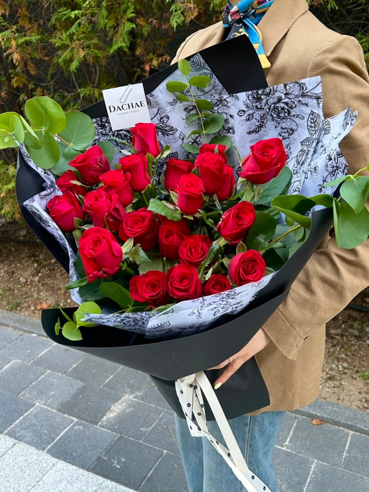 판교꽃집 판교현대백화점 꽃집 다채플라워스튜디오 레드장미 프로포즈꽃다발🌹 네이버 블로그