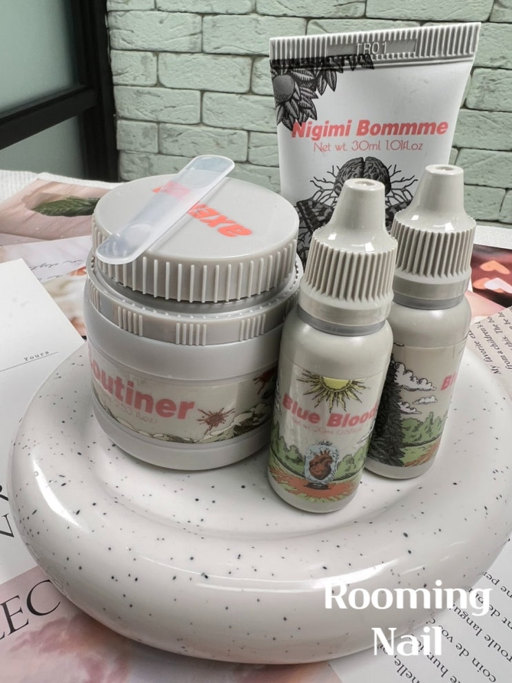 파메스테틱 악센다 루티너 블루 블러드 니기미봄므 출산 후 거친 피부 찐 사용기 추천 : 네이버 블로그