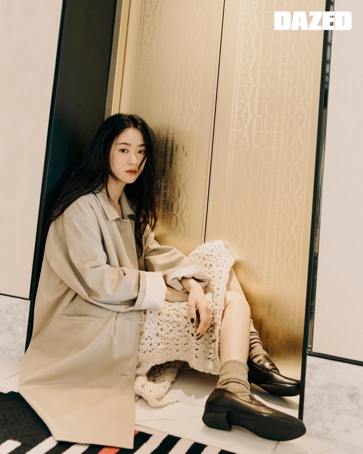 [셀럽's PICK] 쿠에른X데이즈드 with 전여빈 화보 선공개 : 네이버 블로그