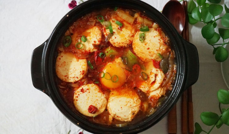 간단한 저녁국거리로 딱 김치 순두부찌개 스팸 순두부찌개 끓이는 법순두부요리 네이버 블로그