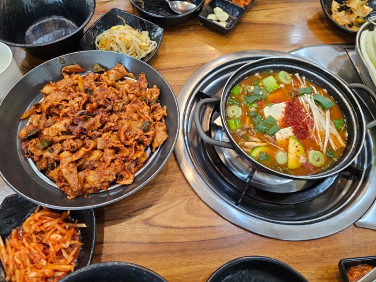 오창 맛집 풍차두루치기 제육볶음 쌈밥집 네이버 블로그