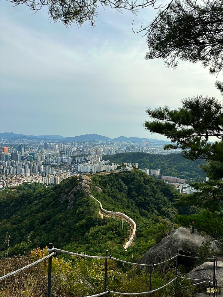 인왕산 초보 코스 경복궁역에서 출발 1시간 30분 소요물품보관함 이용 네이버 블로그