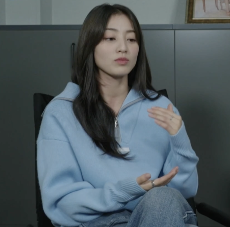 나혼자산다 나혼산 지효 옷 캠핑패션 하프집업 여성 니트 코디 볼캡 모자 브랜드 추천 네이버 블로그