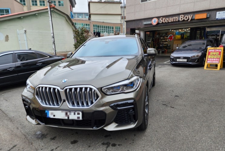 고급차량 고급디테일링세차 전문샵차량수준과 품격에 맞는 특별한 세차위생관리 프리미엄스팀케어 고급디테일링세차로 관리받는 Bmw