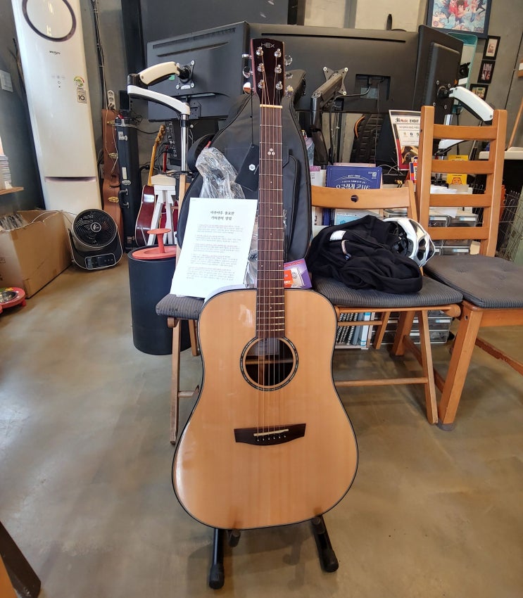 목동악기 하이뮤직 / 비일라기타 VOSM 출고, 헥스 D350 출고, 웨버기타 W211 출고, 기타줄교체, NUX ...