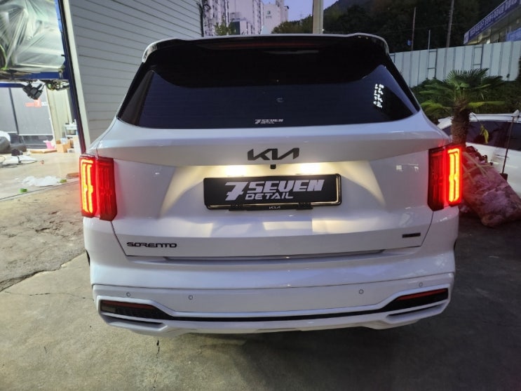 쏘렌토 MQ4튜닝 신형엠블럼 레터링도색 그래비티 몰딩교체 : 네이버 블로그