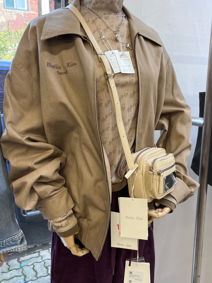 가을 아우터 & 바이커 부츠 쇼핑은 성수 쇼룸 마뗑킴에서! : 네이버 블로그