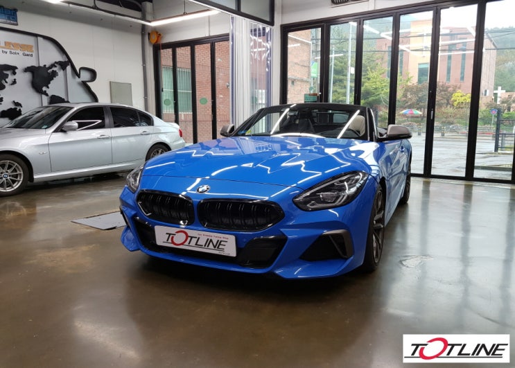 BMW G29 Z4 40i QXD1 블랙박스와 AI 커넥티드 에너팩 보조배터리 시공 : 네이버 블로그